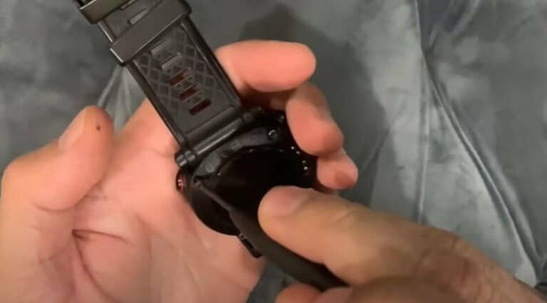 How to Fix Garmin Watch Charging Problems | Easy Methods