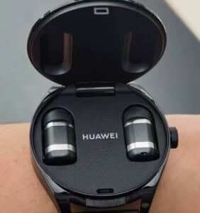 7 Best Smartwatches With Earbuds (2-in-1 Watches) in 2025