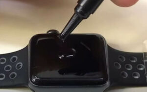 How to Effectively Remove Scratches from Your Apple Watch Screen | 100% ...