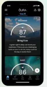 Oura Ring Gen 3 vs Whoop 4.0: What's the Difference?